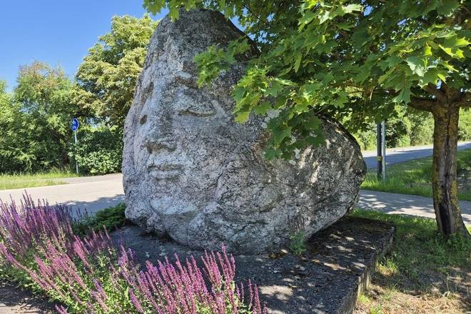 SKULPTŪRA „SKAUSMAS“